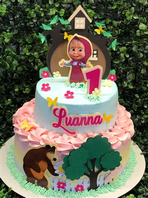 Topo 96 Imagem Bolo Da Masha E Urso Chantilly Br Thptnganamst Edu Vn