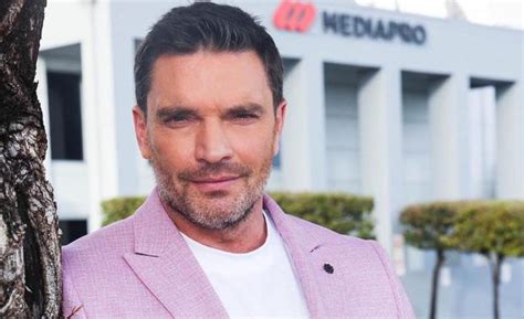 Conoce el personaje que interpretará Julián Gil en la nueva versión de