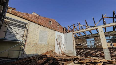 Trwa modernizacji Sali Tańca w Szczurowej Gmina Szczurowa