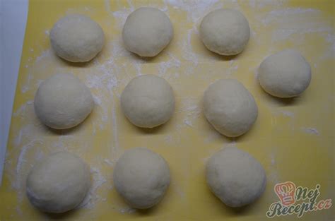 Domácí hamburgery nejlepší hamburgerové housky varenirecept