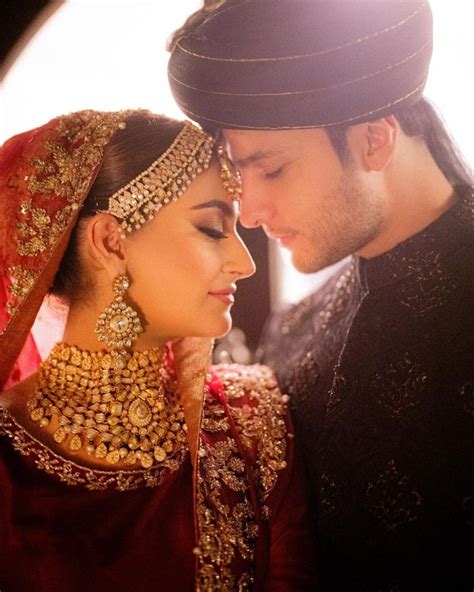Hiba Bukhari And Arez Ahmed S HD Wedding Pictures Reviewit Pk