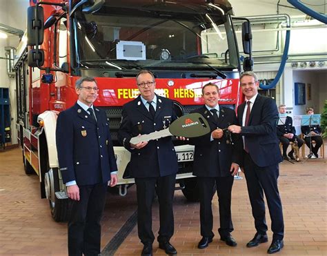 Freiwillige Feuerwehr Hersbruck Übergabe eines neuen Löschfahrzeuges