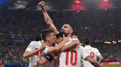 Avusturya Türkiye maç kadrosu ve muhtemel 11ler Cenk Tosun
