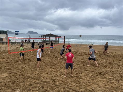 Tiempo de hoy al mediodía en la playa de Zarautz Con mucha Flickr