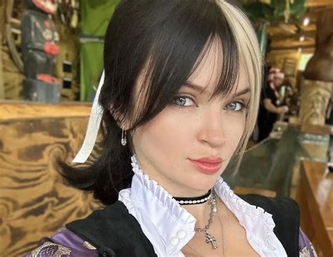 Peachjars OnlyFans Biography Net Worth More