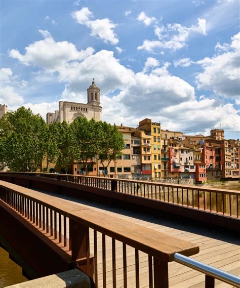 Historia y gastronomía en el barrio Vell Costa Brava Pirineo de Girona