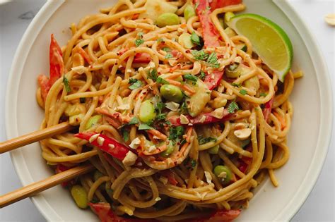 Thai Peanut Noodle Bowl Recipe Lynnecurry