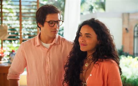 Luna descobre que mãe foi candidata à Rainha da Fuzuê vem por aí