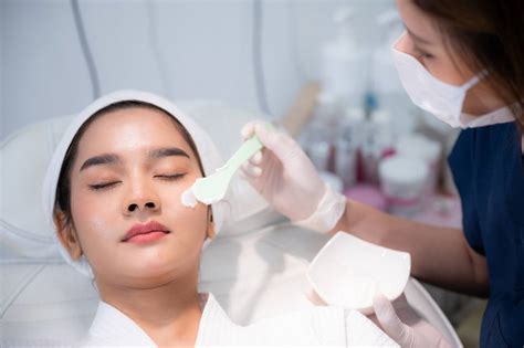 Klinik Perawatan Kulit Homecare24