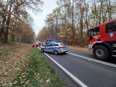 Wypadek Na DK26 Dwie Osoby Poszkodowane Foto