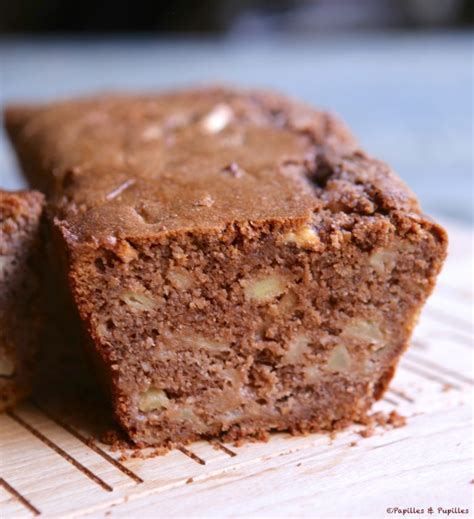 Cake aux pommes au cacao et aux épices la recette
