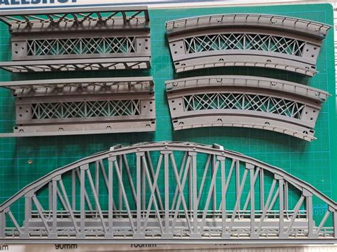 Märklin HO Bogenbrücke 7263 in OVP weitere Brückenteile Kaufen auf