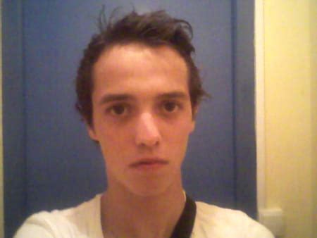Florent LADRIÈRE 34 ans DRANCY Copains d avant