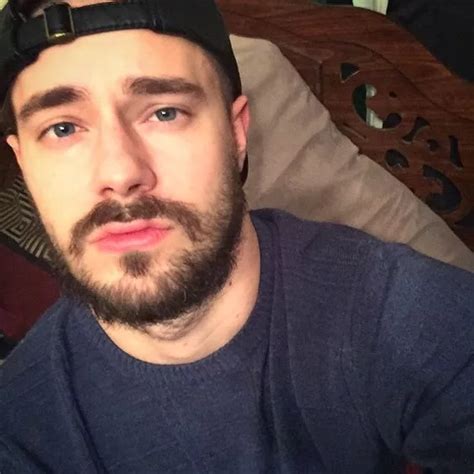 Chris Crocker Nudes Cumshot Porn Video LEAVE BRITNEY ALONE