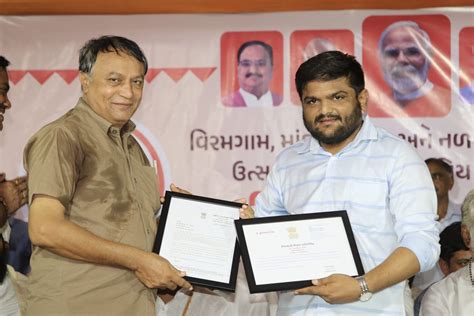 Hardik Patel on Twitter शकष क यद कई सरवततम बनत ह त वह