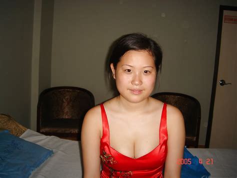 Beautiful Chinese Amateur Model Fantastic Naked Body Creative Art