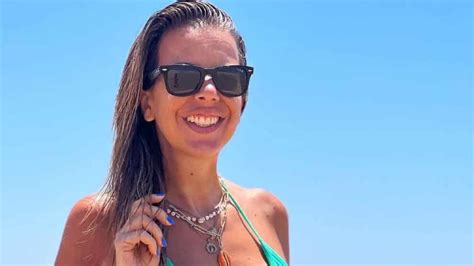 Pipoca Mais Doce arrasa em biquíni O calor que está hoje riquezas