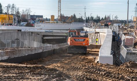 Budowa wiaduktu nad Grunwaldzką na półmetku Zobacz jak powstaje Mój