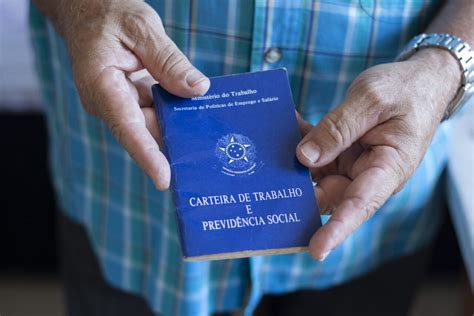 Apenas para quem trabalha carteira assinada conheça todos os