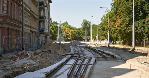 Przebudowa ulicy Pomorskiej i placu Staszica W sierpniu układają rozj