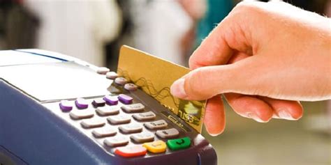 Como aumentar o limite do cartão de crédito Nubank FinanZero