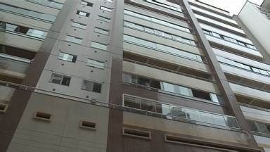 Jornal do Almoço SC PF faz buscas em casa de suspeitos de esquema