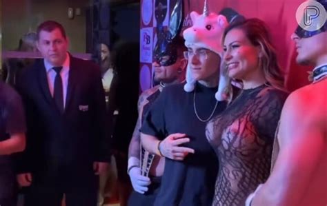 Foto Andressa Urach faz revelação sobre motivo do seu filho gravar