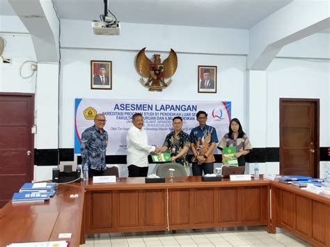 Asesmen Lapangan Luring Program Studi Pendidikan Luar Sekolah Fakultas