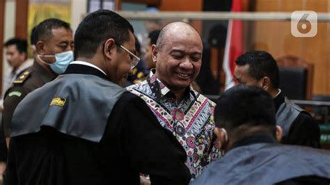Pernyataan Teddy Minahasa Saat Bacakan Pleidoi Dari Tuntutan Hukuman