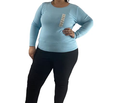 Blusa Estilo Camiseta Mangas Largas Azul Claro St Johns Bay Dto Store