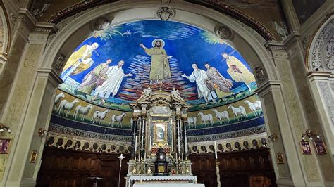 Basílica de los Santos Cosme y Damián Roma Italia it