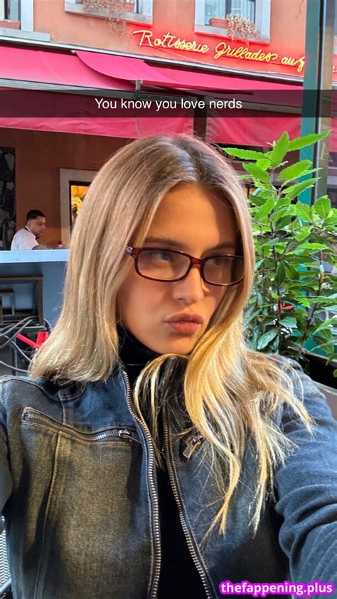 Vera Dijkmans Veradijkmansofficial Veradijkmans Nude OnlyFans Photo