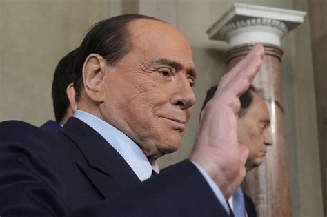 Perché l ultima foto di Silvio Berlusconi ci racconta il suo mondo