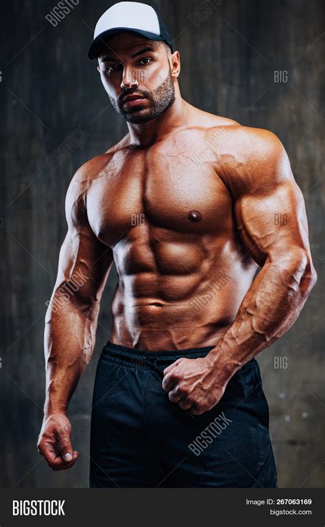 Super Strong Man