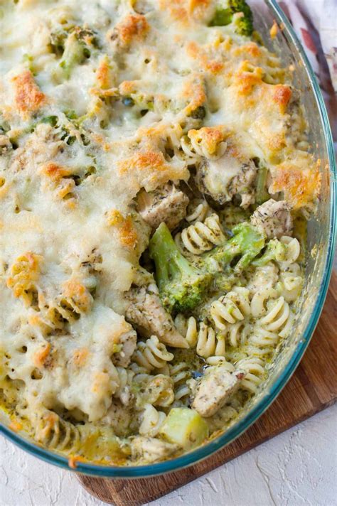 Zapiekanka Makaronowa Z Kurczakiem I Sosem Pesto Everyday Delicious