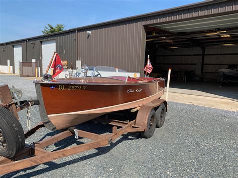 1947 Chris Craft 17 Runabout Deluxe Runabout For Sale YachtWorld