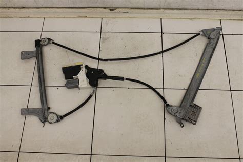PODNOŚNIK SZYBY PRAWY PRZÓD PEUGEOT 307 CC CABRIO 9681589480 peu 307 cc