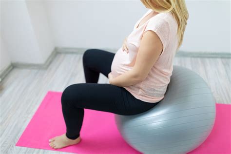 Ejercicios Con Pelota De Pilates Para Embarazadas