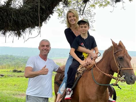Ana Hickmann Pede Medida Protetiva Contra Ex Marido Alexandre Correa