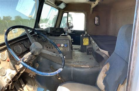 Salvage 1978 Freightliner FL Cabover CABOVER For Parts Fresno