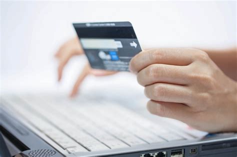 Ouvrir Un Compte Bancaire En Ligne Gratuitement 7 Banques Possibles