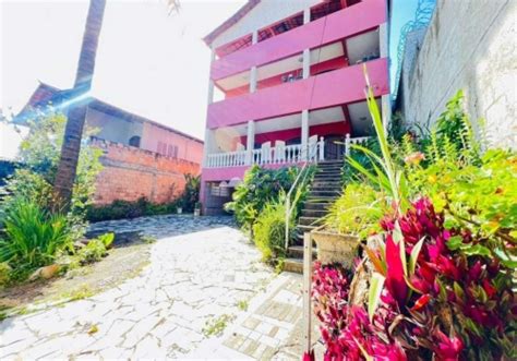 Casas piscina à venda em Canaã em Belo Horizonte Chaves na Mão