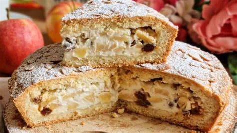Tarte aux pommes à la ricotta et aux raisins secs une garniture