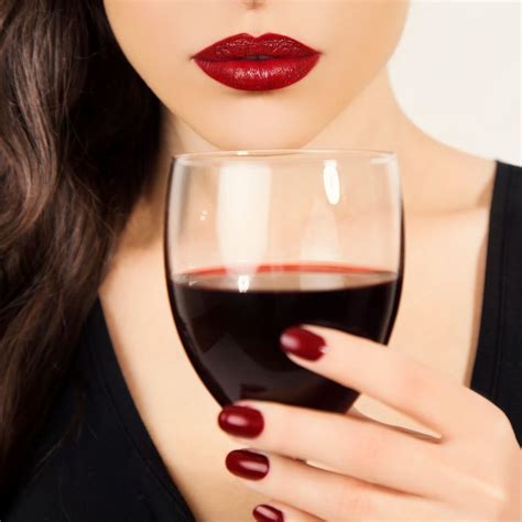 Bere Vino Rosso Fa Bene Alla Salute E Aiuta A Dimagrire