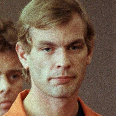 Os signos dos maiores serial killers da história Astrologia