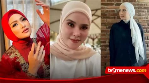 7 Artis Wanita Indonesia Yang Memutuskan Jadi Mualaf Siapa Saja