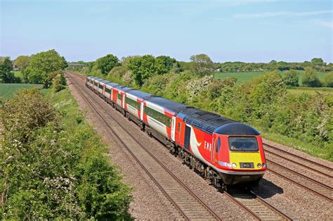 The New Order EMR HST Intercity In EX LNER Livery No 43320 Flickr