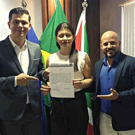 Prefeitura dá posse aos novos servidores concursados