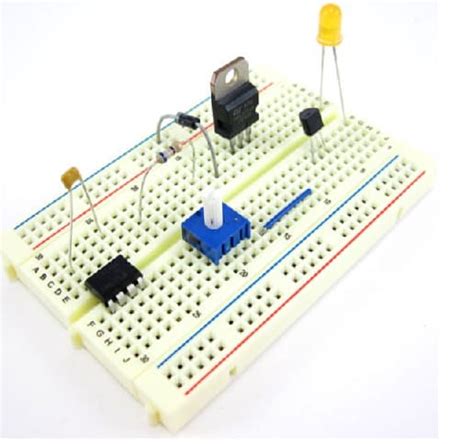 Protoboard Qué es Cómo funciona y cómo se usa