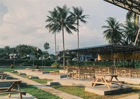 Uumah Pari Cafe Tulungagung Tempat Nongkrong Asik Lagi Ngehits